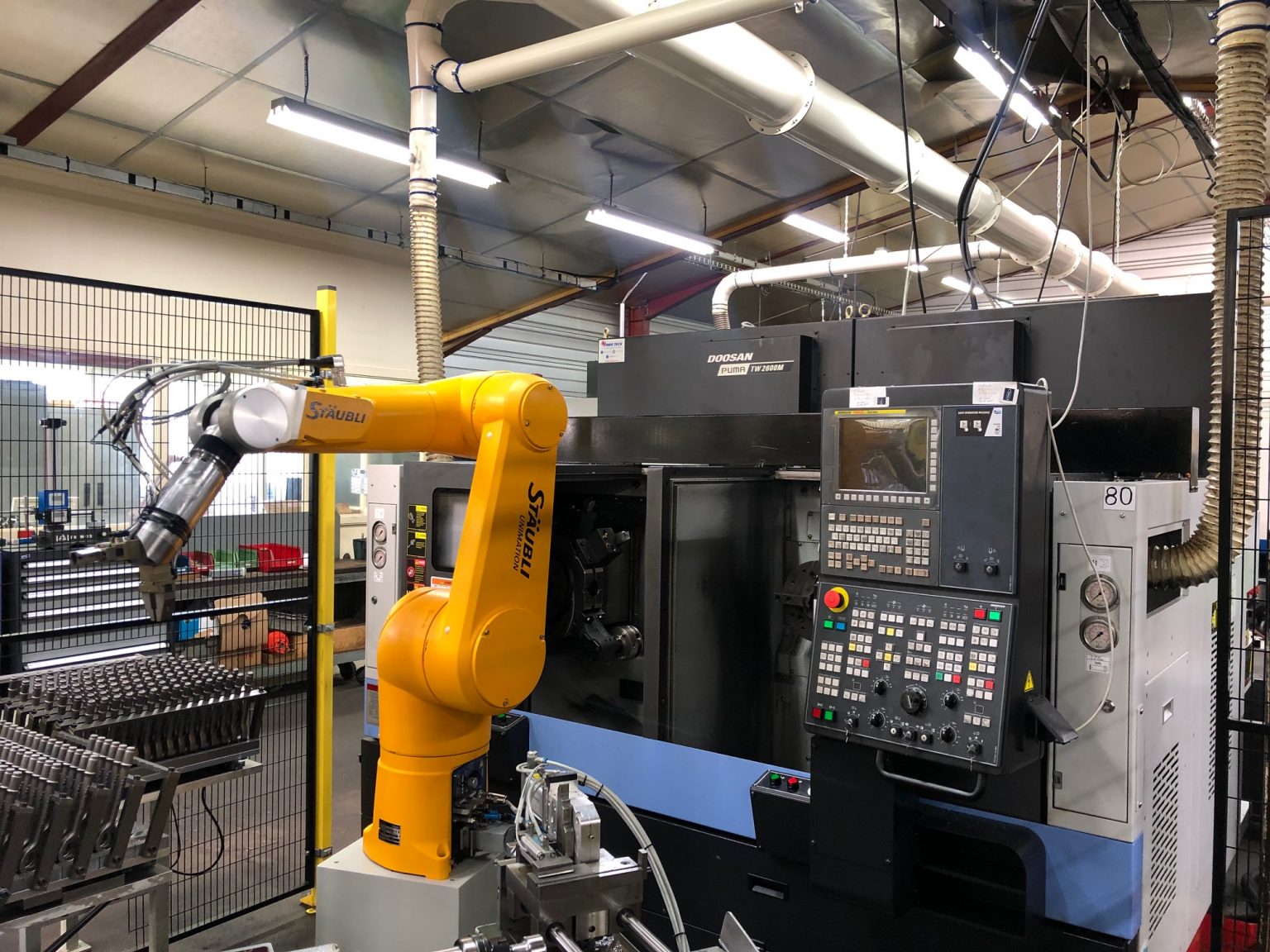 DOOSAN PUMA TW 2600 M et ROBOT STAUBLI TX 90 L - Maubert Mécanique